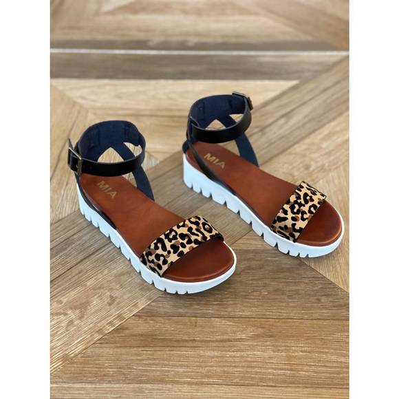 MIA | Shoes | New Mia Womens Rina Platform Sandal In Jaguar | Poshmark